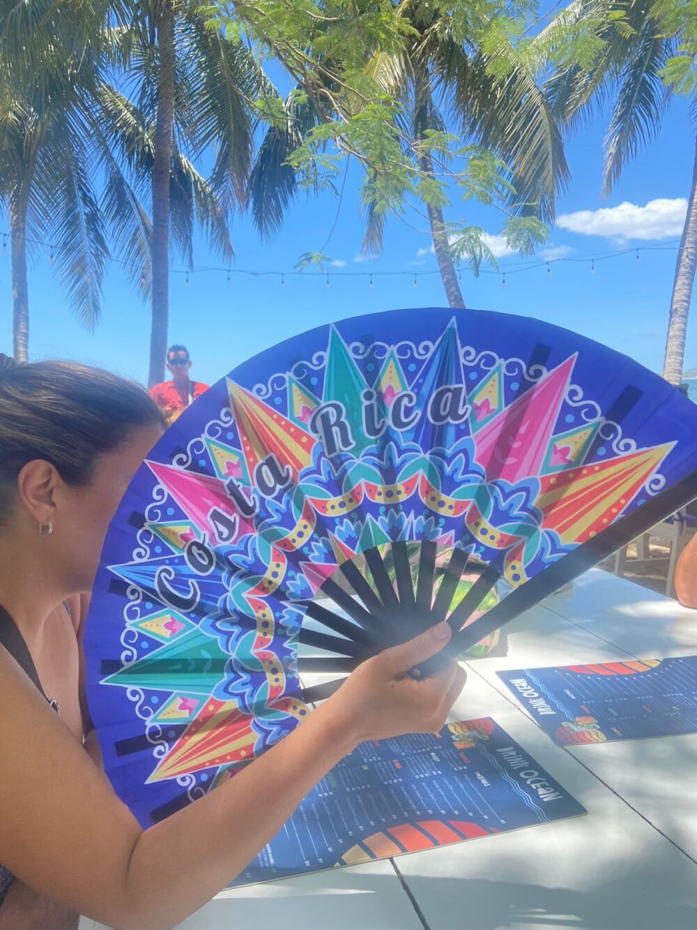 Pura Vida Collection – Costa Rica Yellow – XL - Abanicos Costa Rica